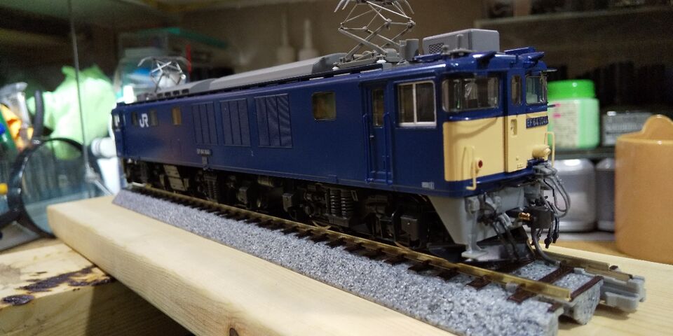 クローゼットの中の鉄道模型 : TOMIX HO EF64 1000番台 JR貨物仕様 入線工事