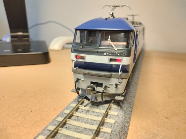 クローゼットの中の鉄道模型 : TOMIX HO EF210-300 パーツ取付け