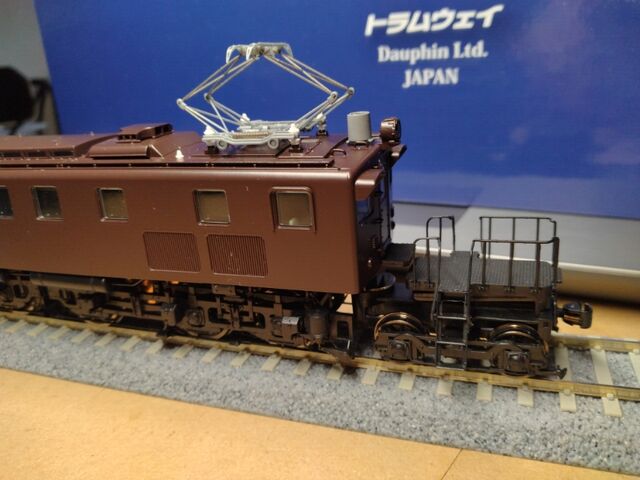 クローゼットの中の鉄道模型 : トラムウェイ HO EF18 旧型電気機関車