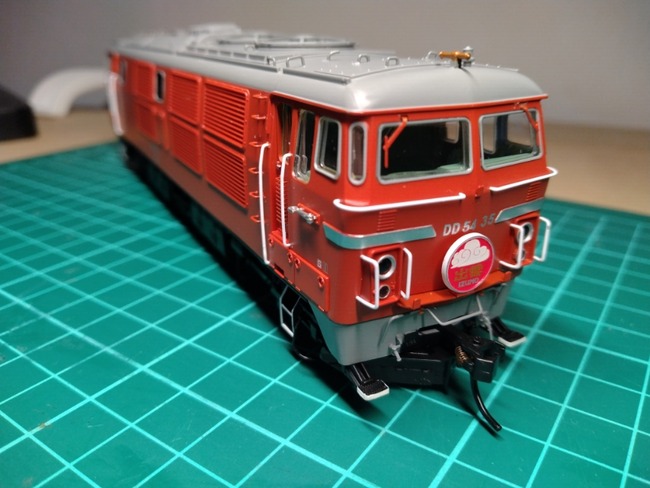 クローゼットの中の鉄道模型 : 造形村 HO DD54 電気式ディーゼル機関車