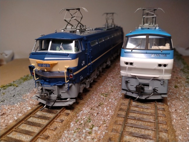 クローゼットの中の鉄道模型 : TOMIX HO EF66 100 前期型 入線工事