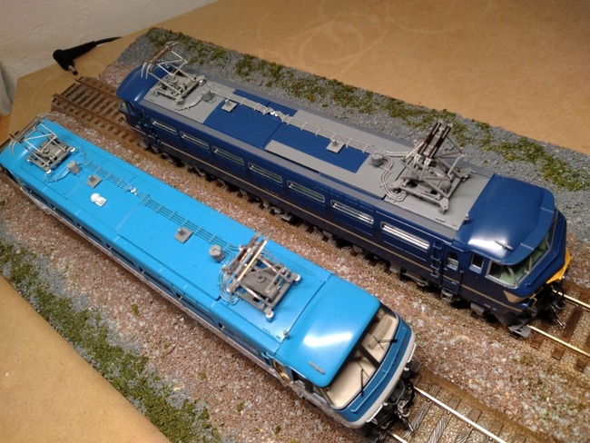 クローゼットの中の鉄道模型 : TOMIX HO EF66 100 前期型 入線工事