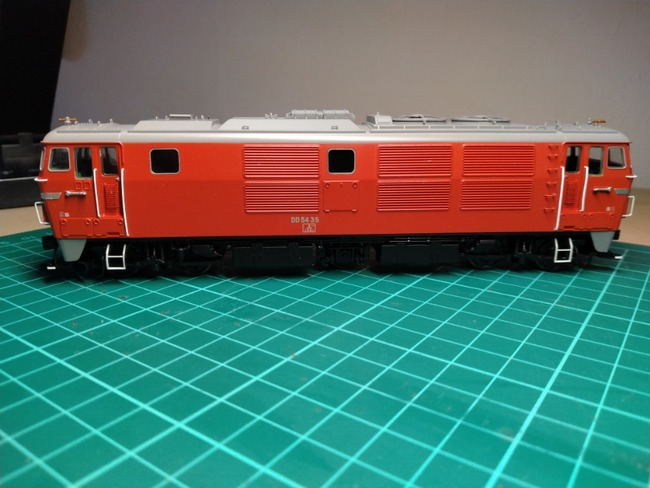 クローゼットの中の鉄道模型 : 造形村 HO DD54 電気式ディーゼル機関車