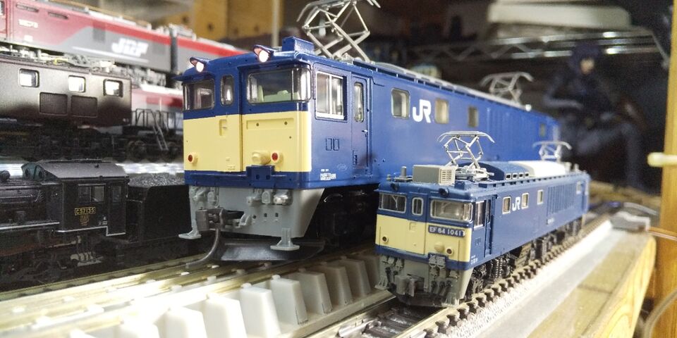 クローゼットの中の鉄道模型 : TOMIX HO EF64 1000番台 JR貨物仕様 入線