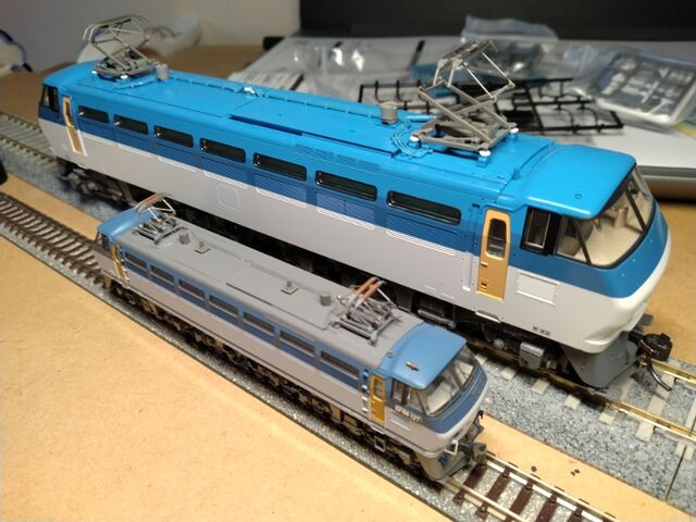 クローゼットの中の鉄道模型 : TOMIX HO EF66 100 前期型 入線