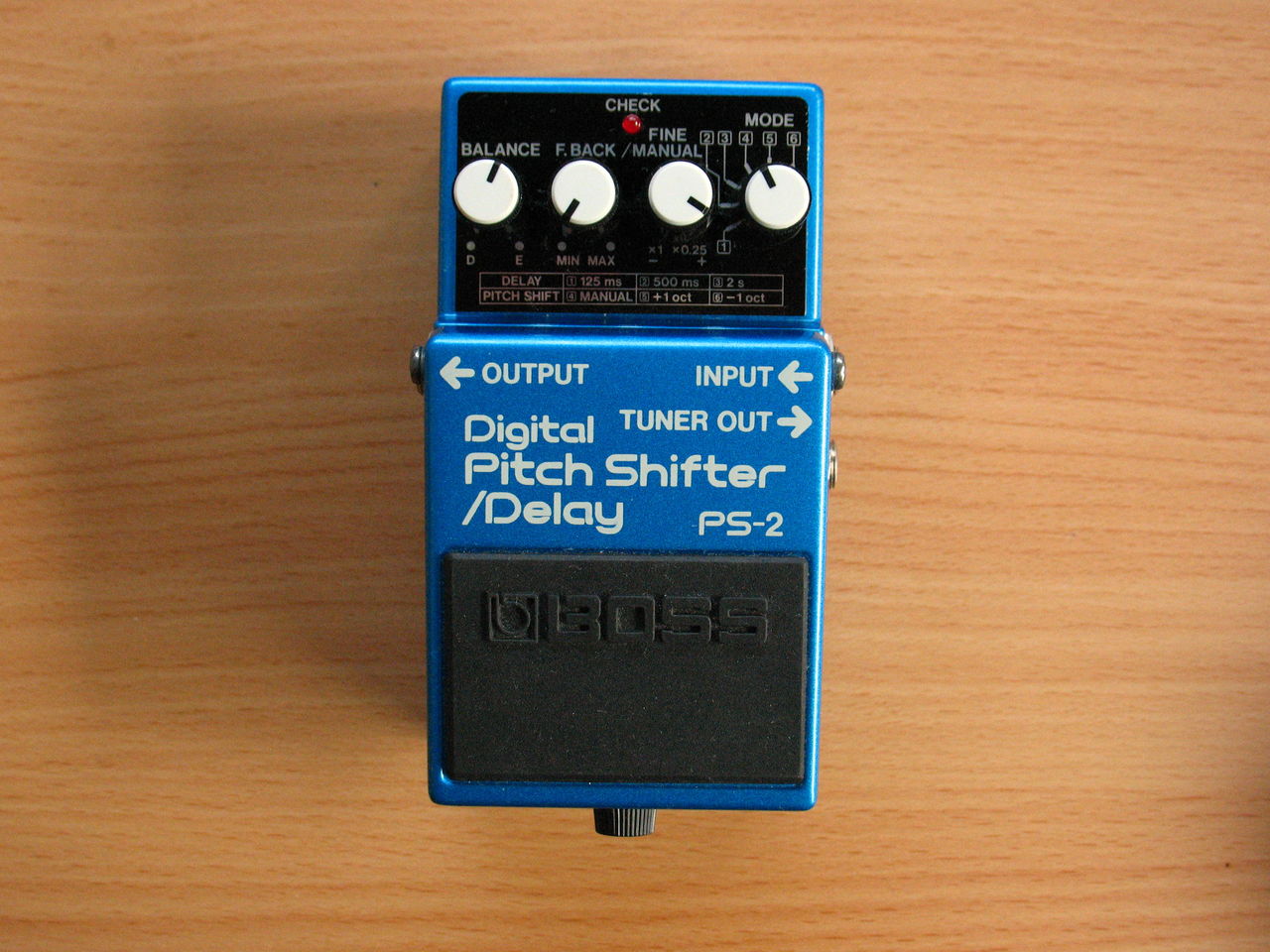 BOSS PS-2 Digital Pitch Shifter / Delay : 僕の音楽記