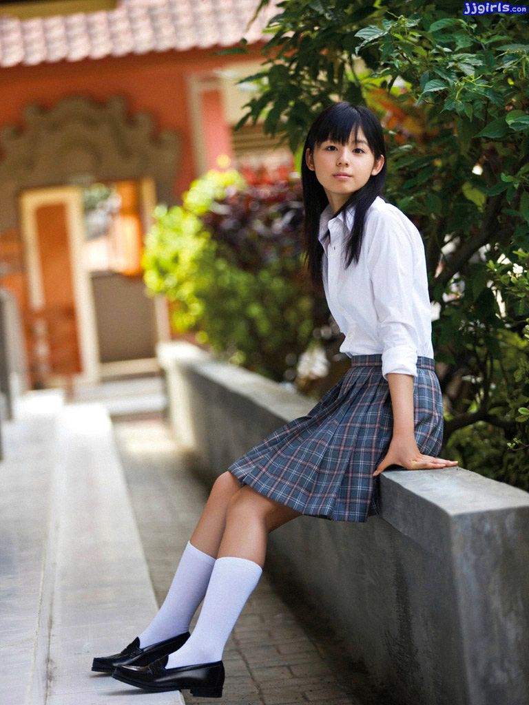女の子の制服姿が堪らないjkエロ画像 フェチ神 八百万～フェチ・エロ画像～ 3450