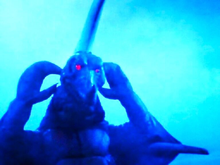 凶剣怪獣 カネドラス～ウルトラ怪獣第5号：ウルトラマンレオ : 特撮HERO倶楽部