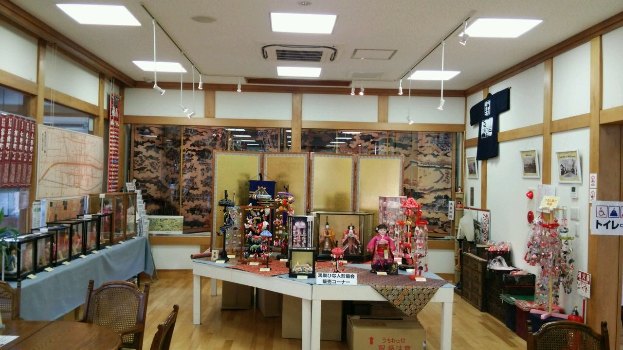 小川の埼玉伝統工芸会館へ : 鴻巣の人形屋さん日記