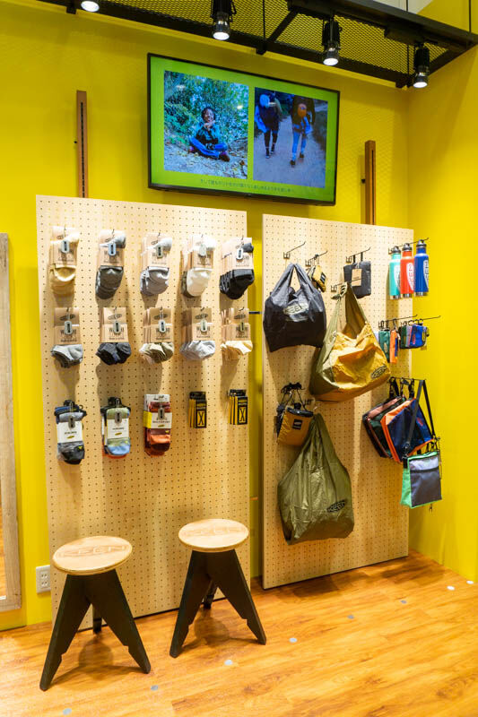 ららぽーとEXPOCITYにつくってた「KEEN」の直営店がオープンしてる : 茨木つーしん