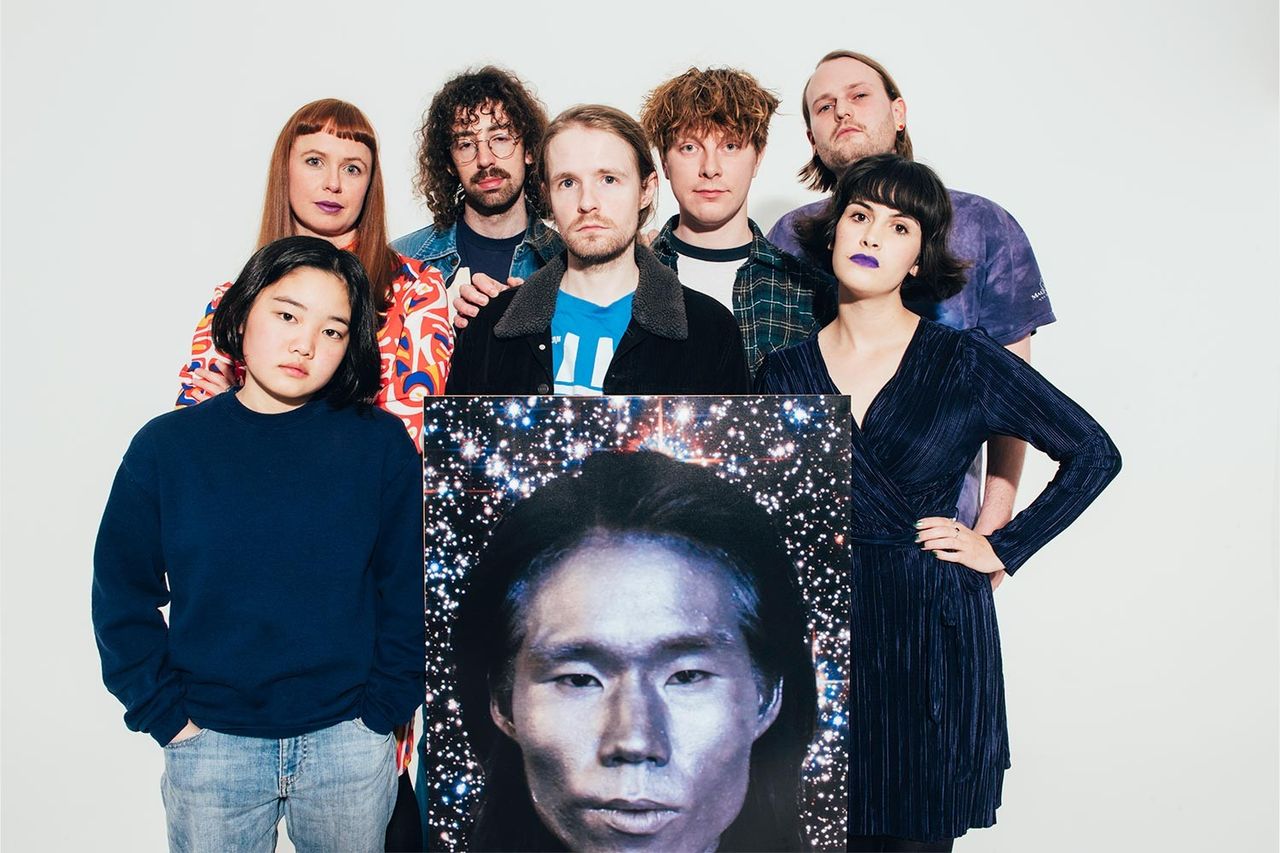 Superorganism : AWAY away