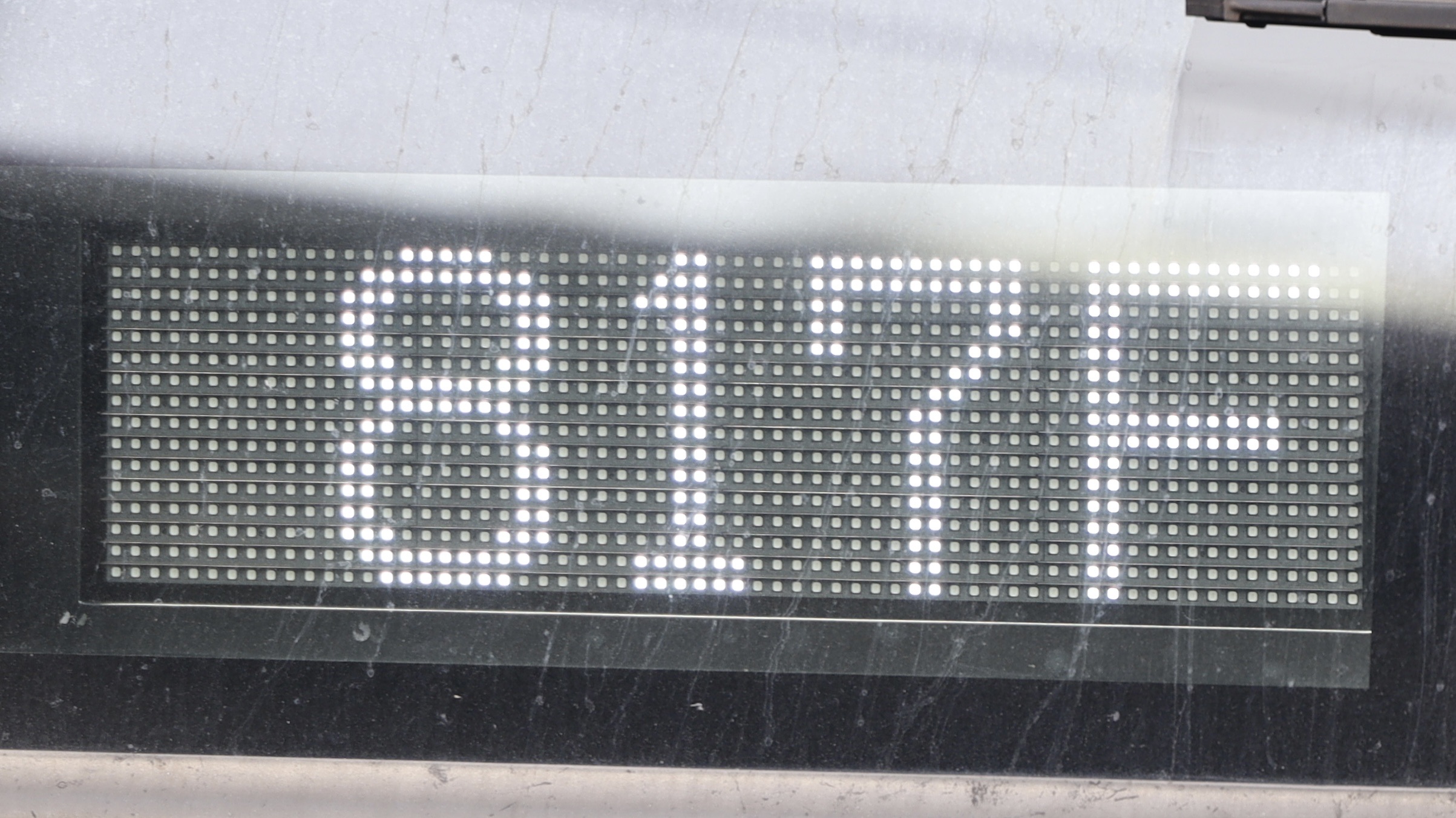 緑石英の礬素 : E233系7000番台 前面フルカラーLED行先表示