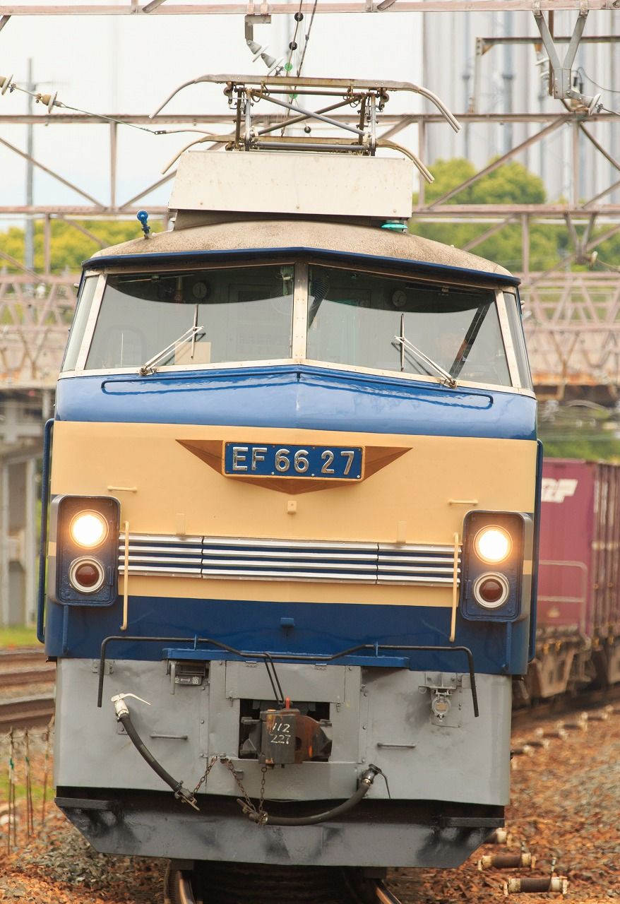 EF66-27を膳所駅にて撮影 : R-STATIONぶろぐ