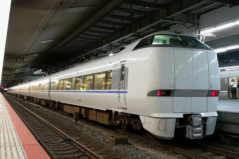 Msykの業務（鉄道）日誌:683系「びわこエクスプレス」を見る～原色編成を．その11