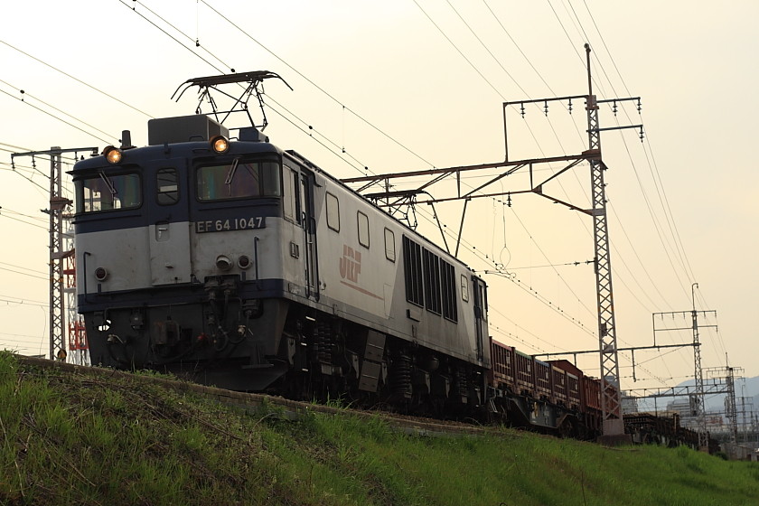 Msykの業務（鉄道）日誌:EF64カモレを見る～その3