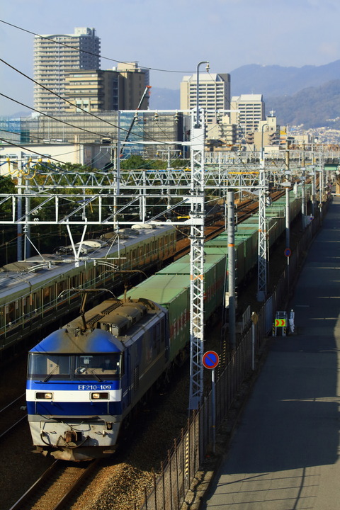 Msykの業務（鉄道）日誌:EF210カモレを見る～その116