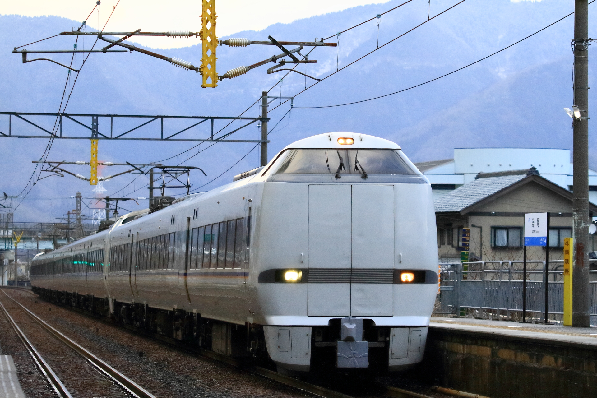 Msykの業務（鉄道）日誌:最後の春.北陸本線の681・683系を見ておく～その15