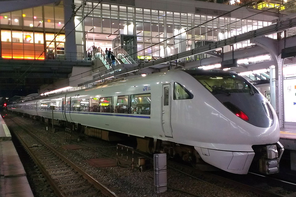 Msykの業務（鉄道）日誌:683系「サンダーバード」を見る～原色編成を．その7