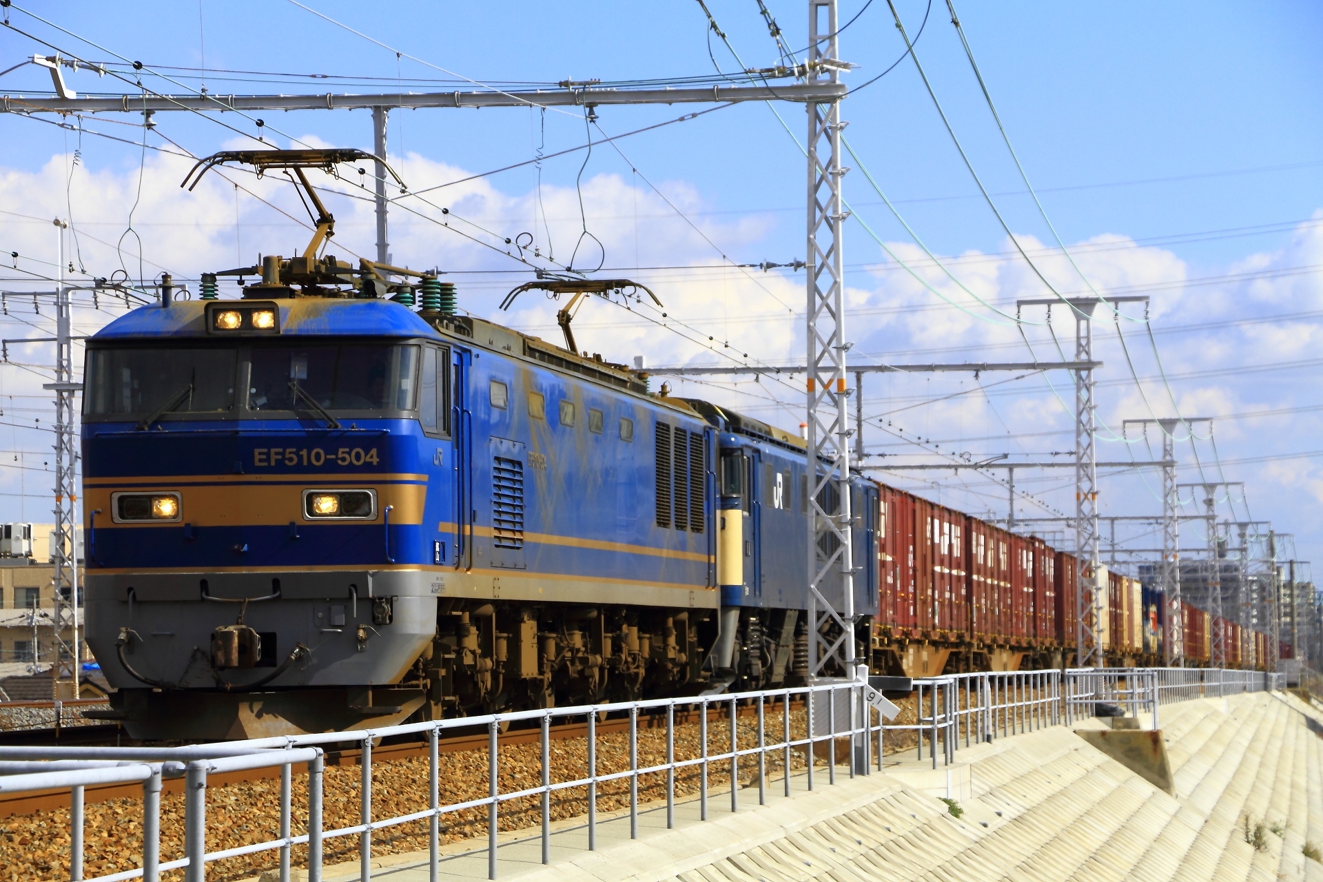 Msykの業務（鉄道）日誌:EF510カモレを見る～その53