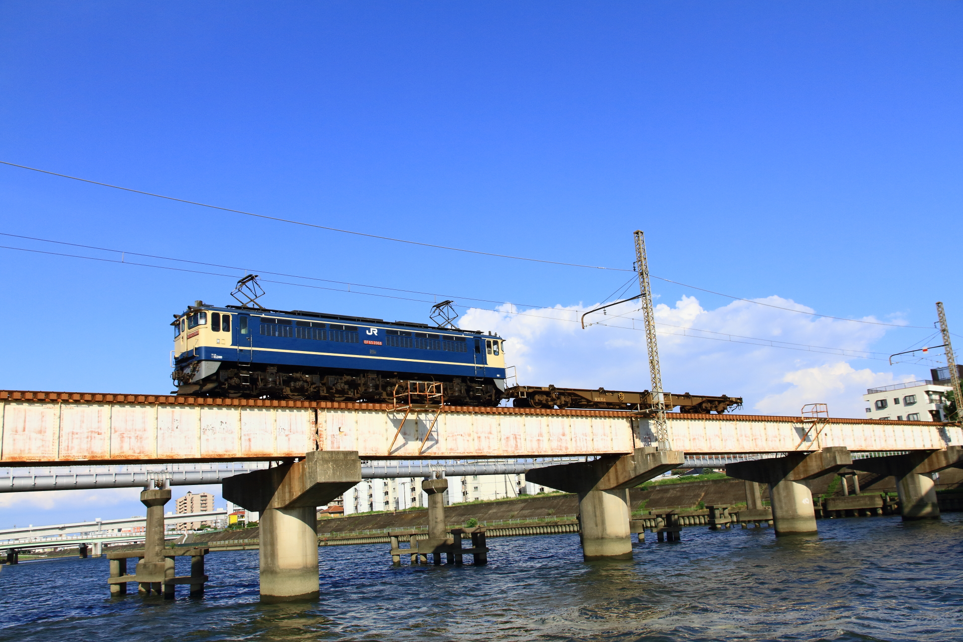 Msykの業務（鉄道）日誌:EF65カモレを見る～その372