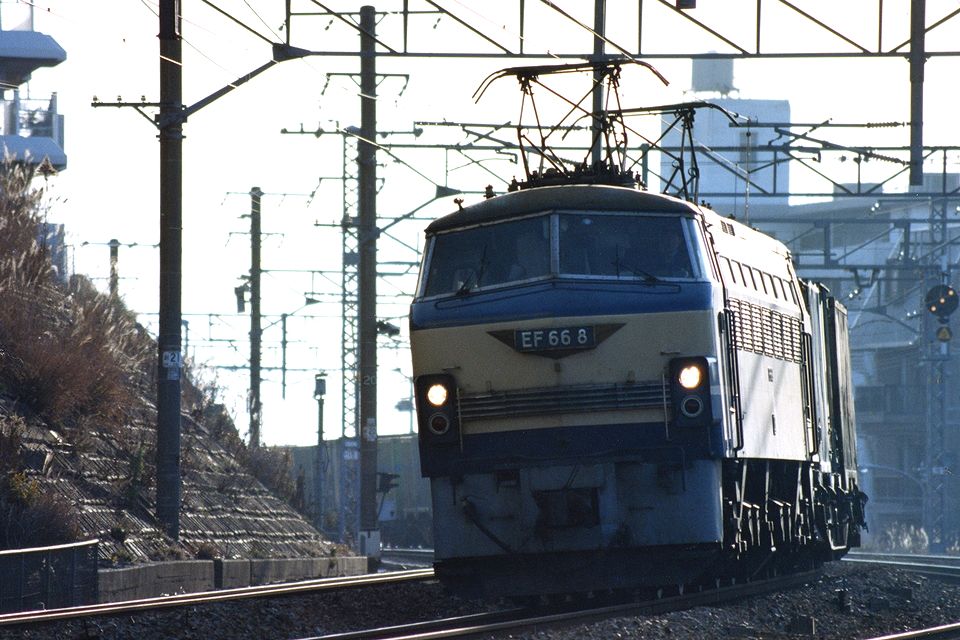 Msykの業務（鉄道）日誌:EF66カモレを見る～1990.1