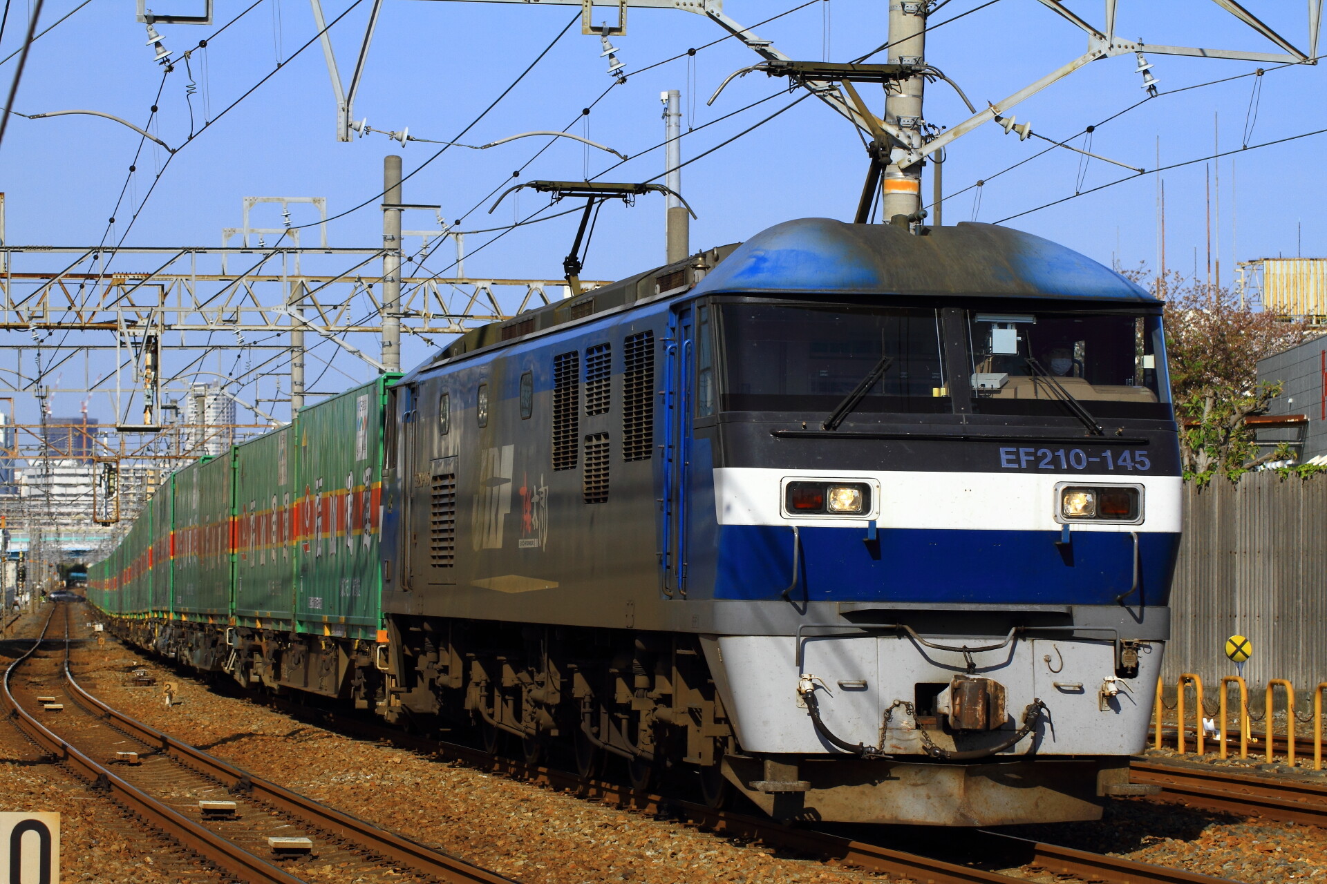 Msykの業務（鉄道）日誌:EF210カモレを見る~その86