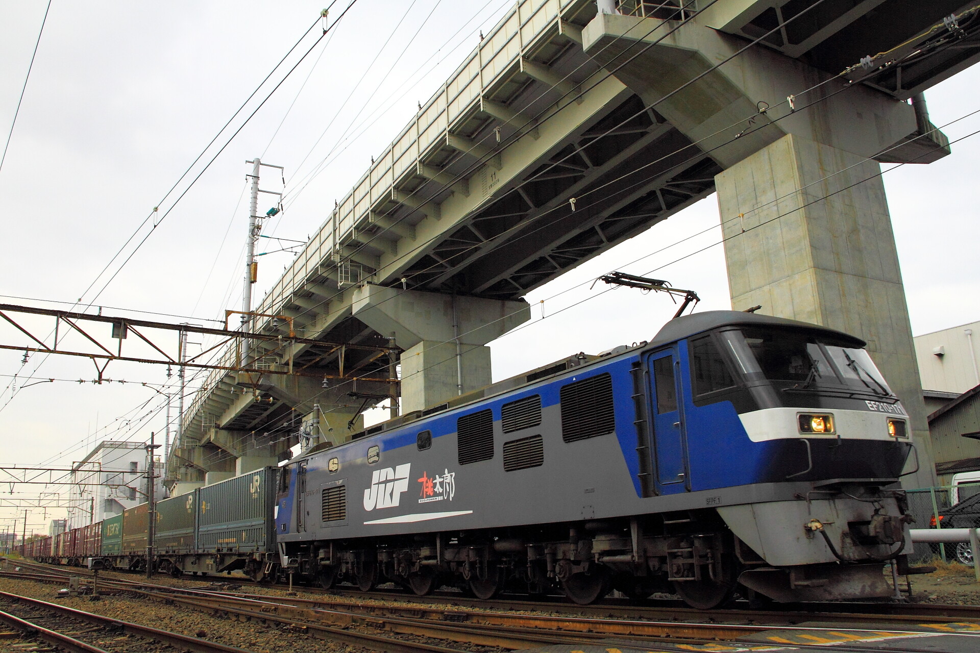 Msykの業務（鉄道）日誌:EF210カモレを見る～その79