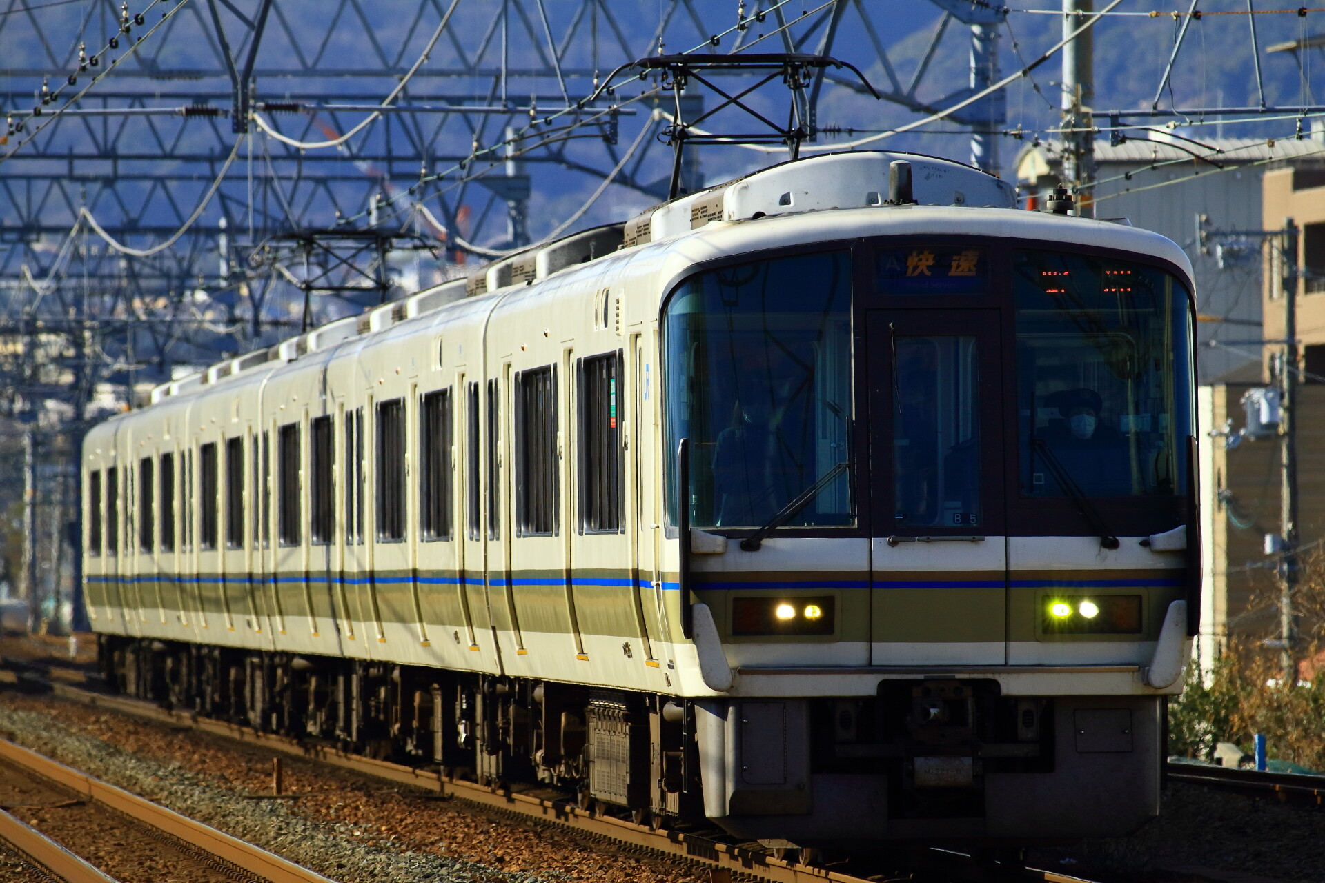 Msykの業務（鉄道）日誌:本線の221系を見ておく～その9