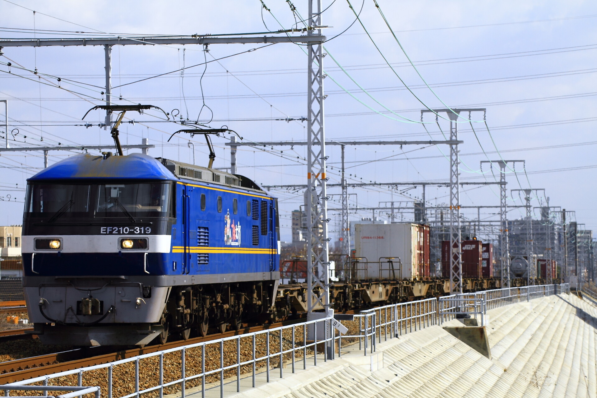 Msykの業務（鉄道）日誌:EF66カモレを見る～その218