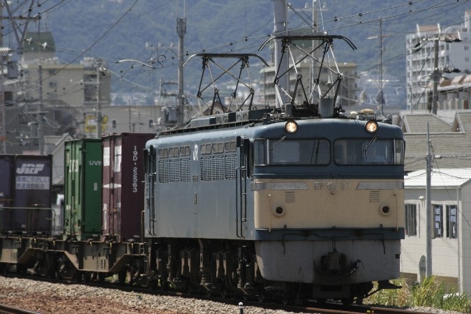 Msykの業務（鉄道）日誌:元色EF65-87を見かける