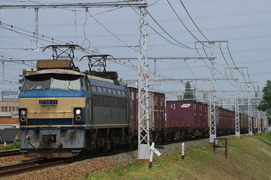 Msykの業務（鉄道）日誌:EF66カモレを見る～その64
