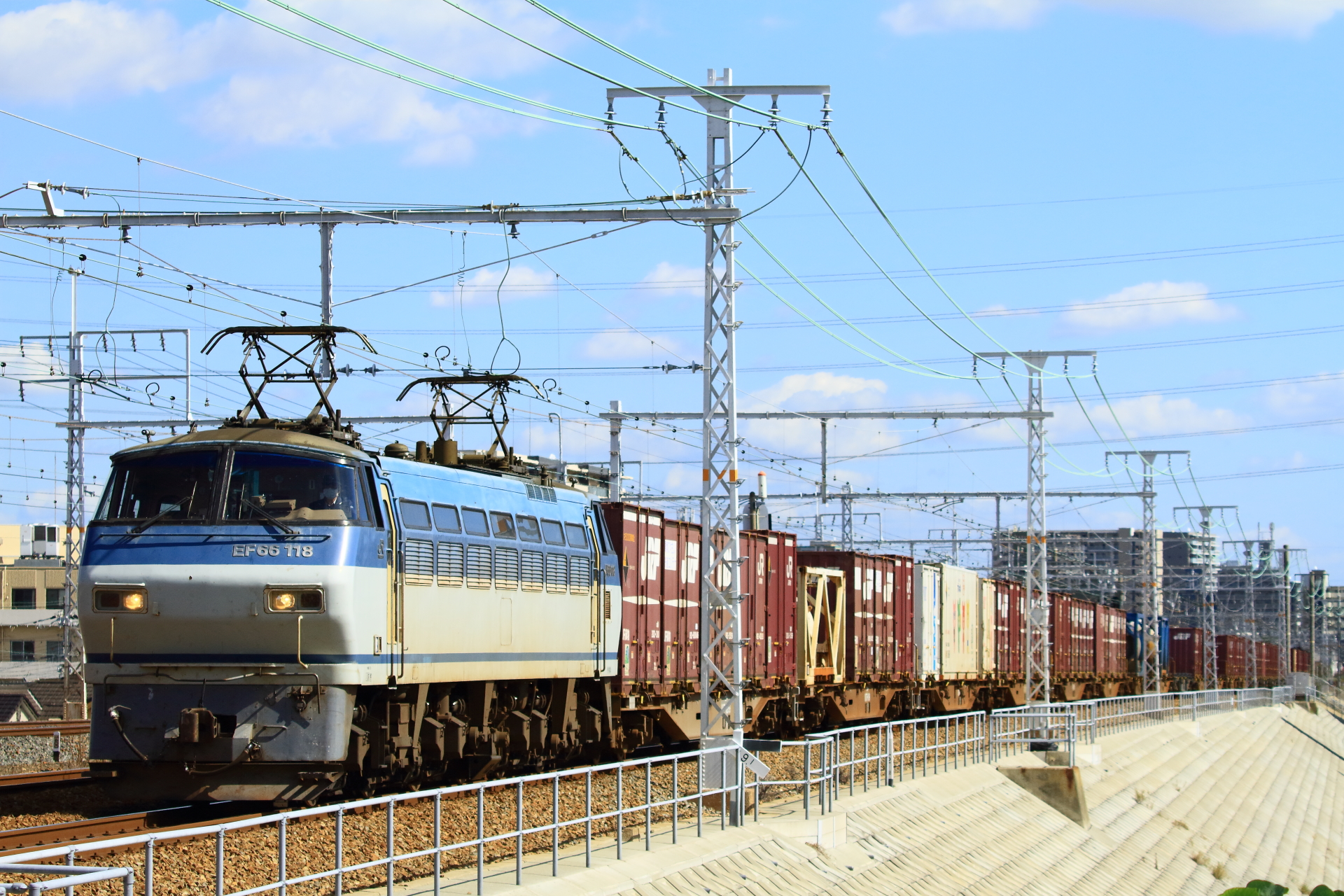 Msykの業務（鉄道）日誌:EF66カモレを見る～その280