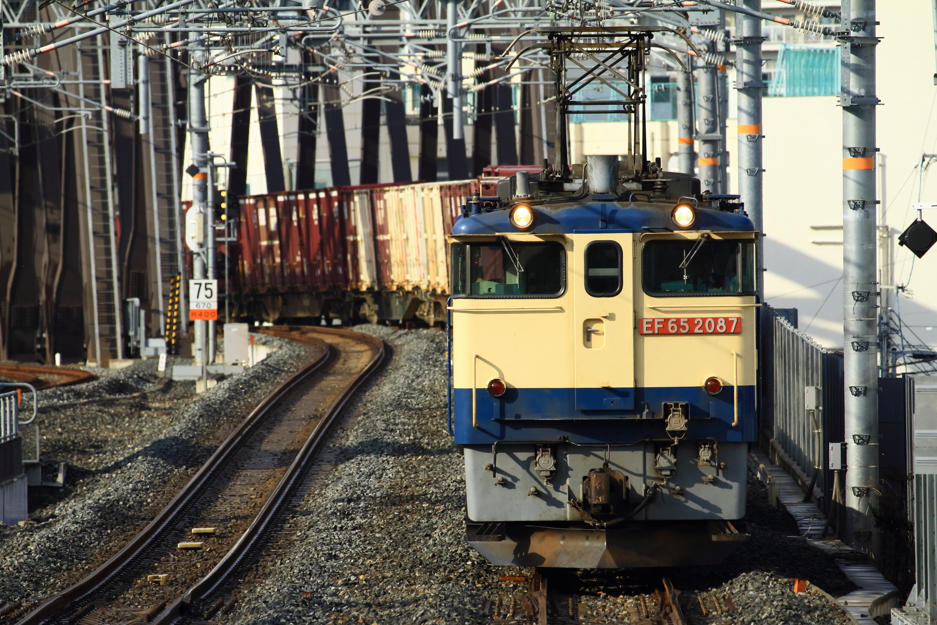 Msykの業務（鉄道）日誌:EF65カモレを見る～その400