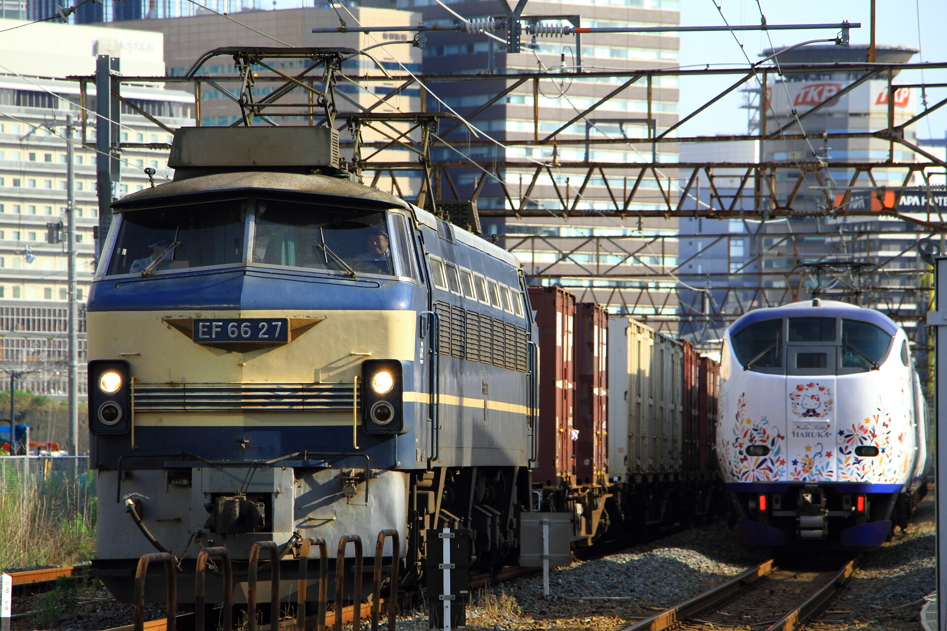 Msykの業務（鉄道）日誌:EF66カモレを見る～その185