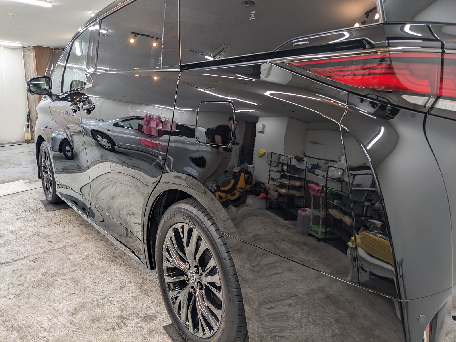 トヨタ ヴェルファイア FEYNLAB CERAMIC ULTRA施工車 : M&T Car Care Factory施工事例