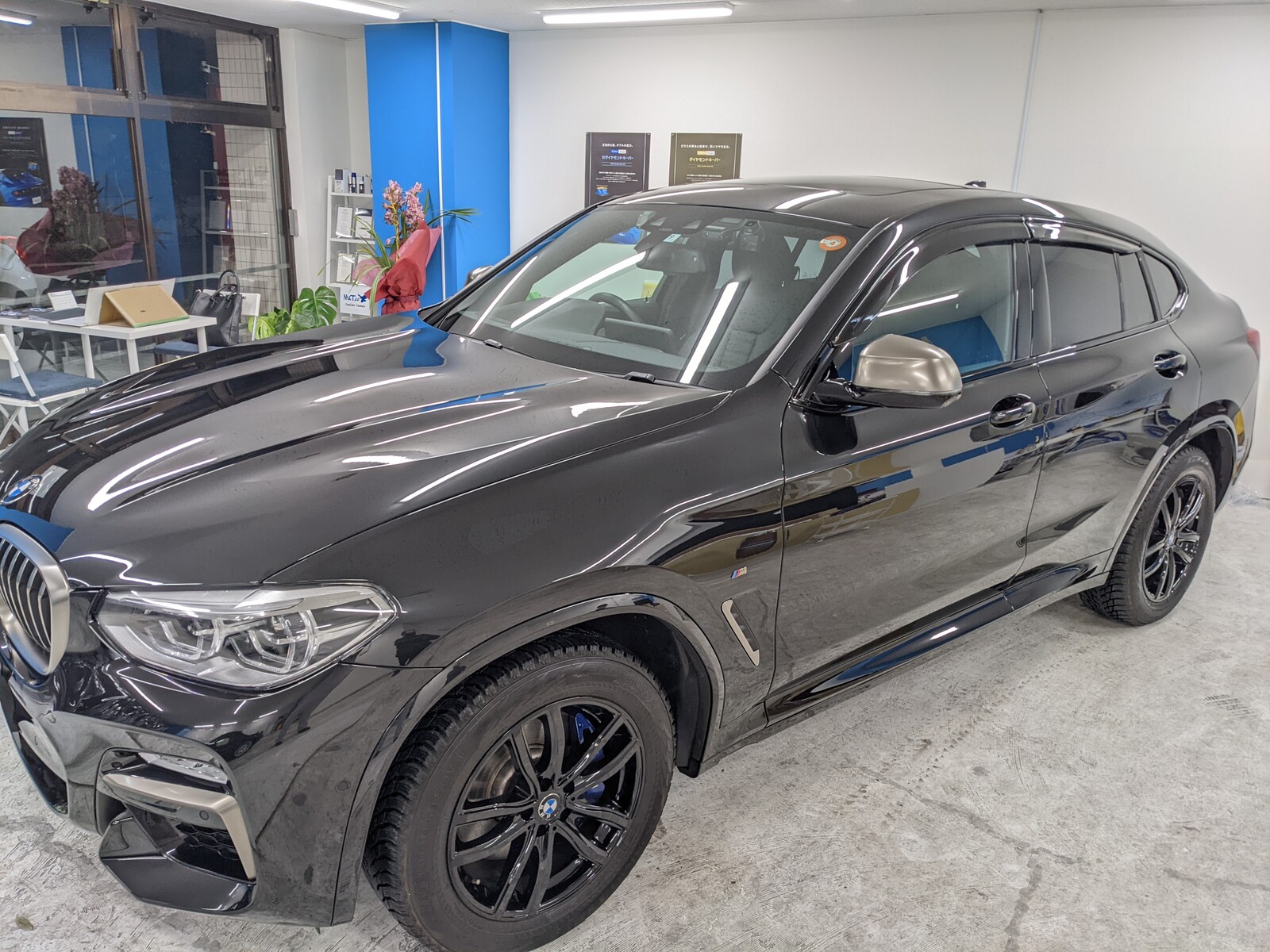 BMW X4 M40i ナノクリスタルワン施工写真 : M&T Car Care Factory施工事例