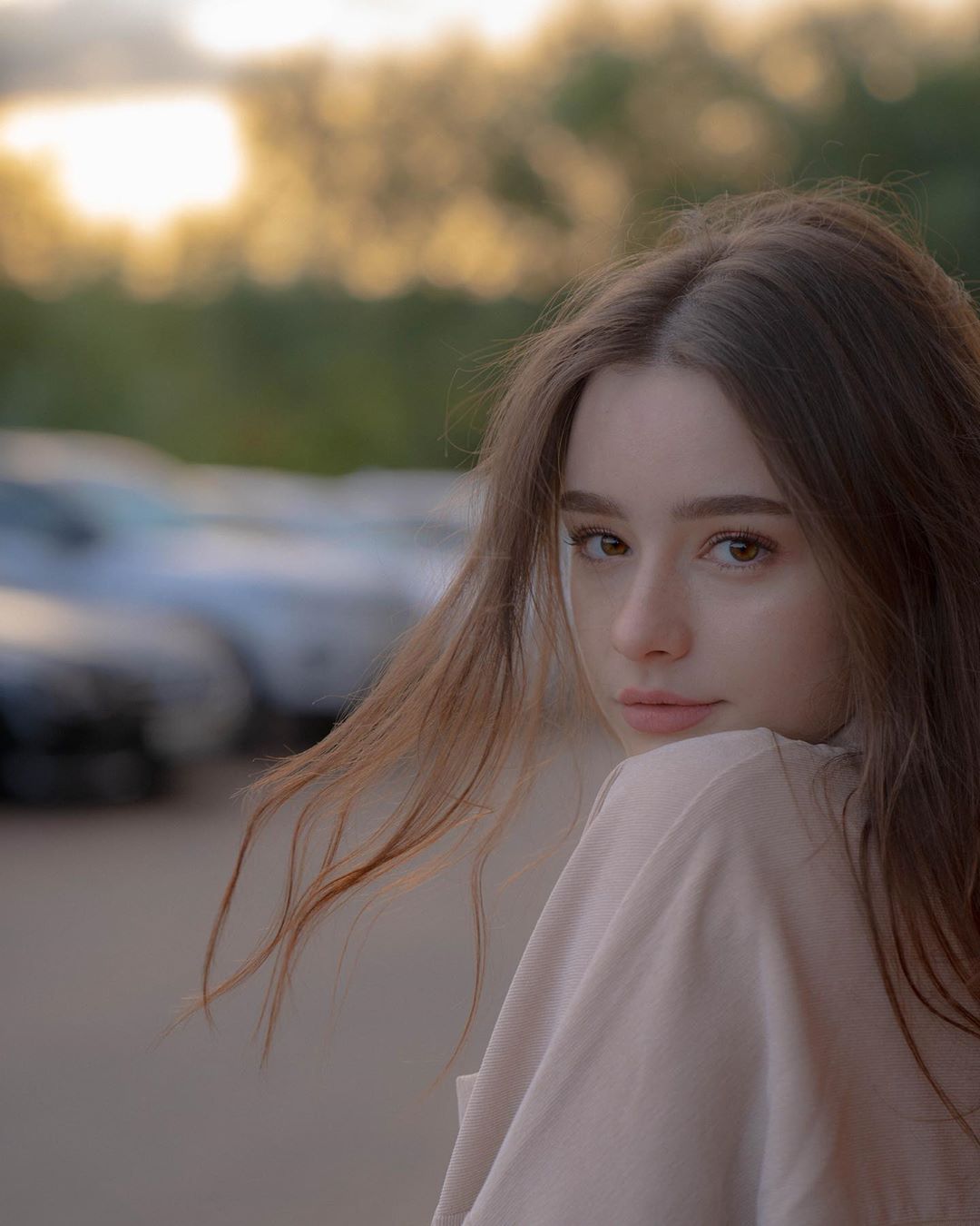 【画像】これがロシア美女の本気だ!あまりの美少女ぶりに自殺したくなったなんj民の数→ 阪神タイガースちゃんねる