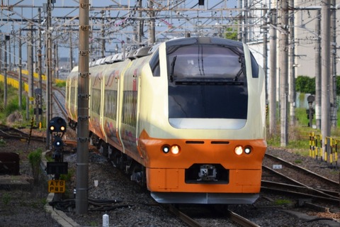 舞‐TeTUⅡ : E653系1000番台U-101編成KY出場（2013/6/25）