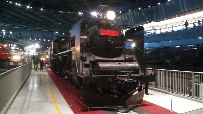 PublicTransportDiary : 国鉄最後のSL牽引定期列車を牽いたC57 135号機