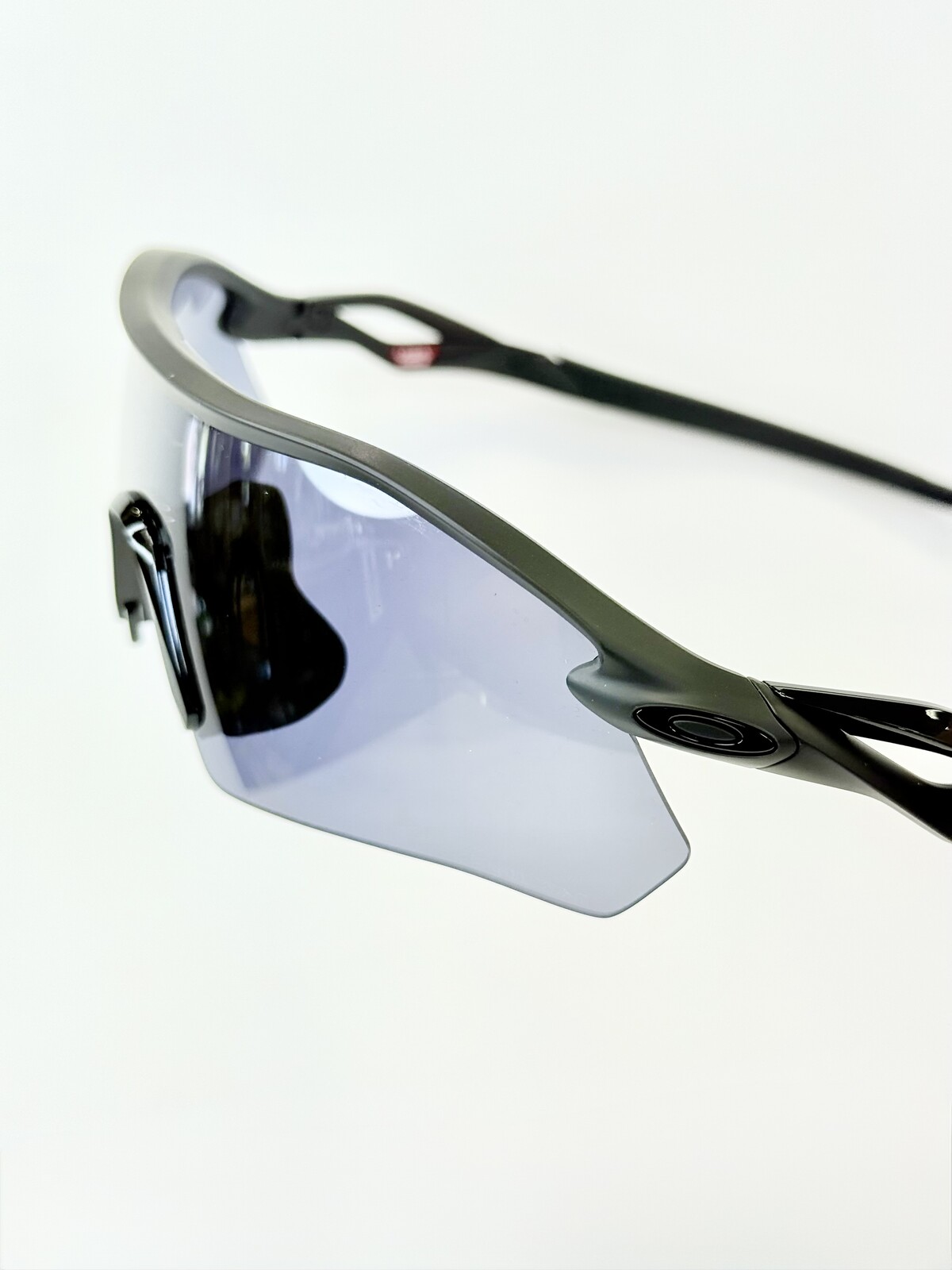 Oakley『Radar Plate』の高校野球対応モデル入荷しました : 都城中めがね店 ブログ