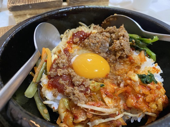 ﾐｮﾝﾄﾞﾝﾔ (明洞屋) : 雉(きじ)も鳴かずば撃(う)たれまい