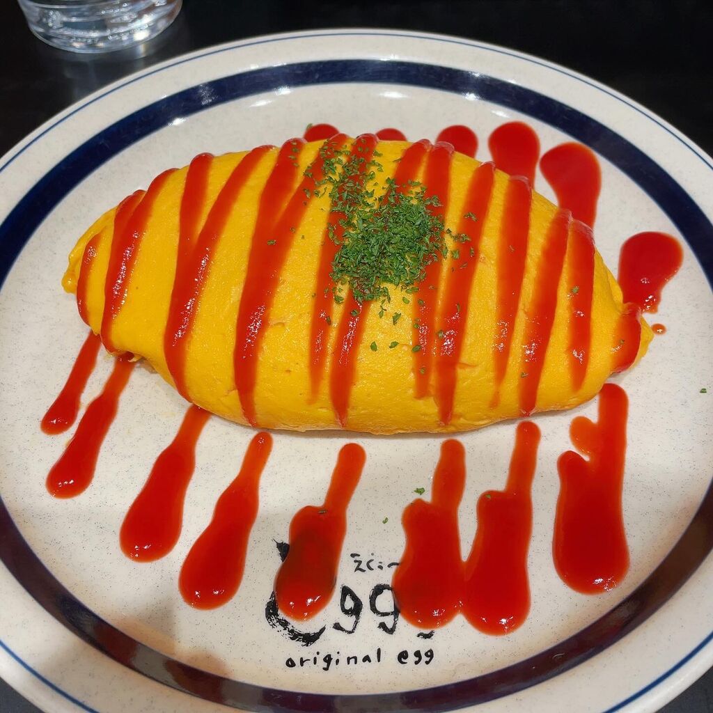 なずなにきのグルメブログ:小平「eggg park」昔ながらのトマトオムライス + 大盛り