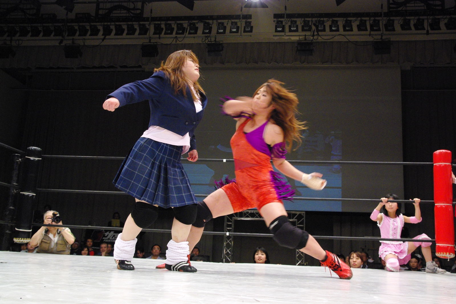 NEO女子プロレスDVD最新情報 : November 2011