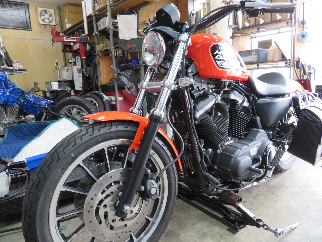 HarleyDavidsonパーツディストリビューター ネオファクトリー & カスタムショップ ネオガレージブログ : XL883R ...