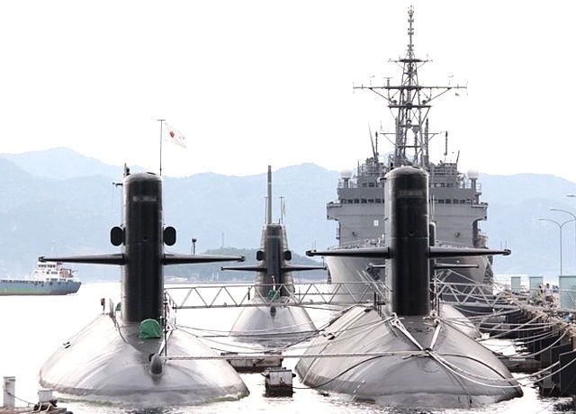Topics in Japan : The ability of the navy and the submarine in the ...