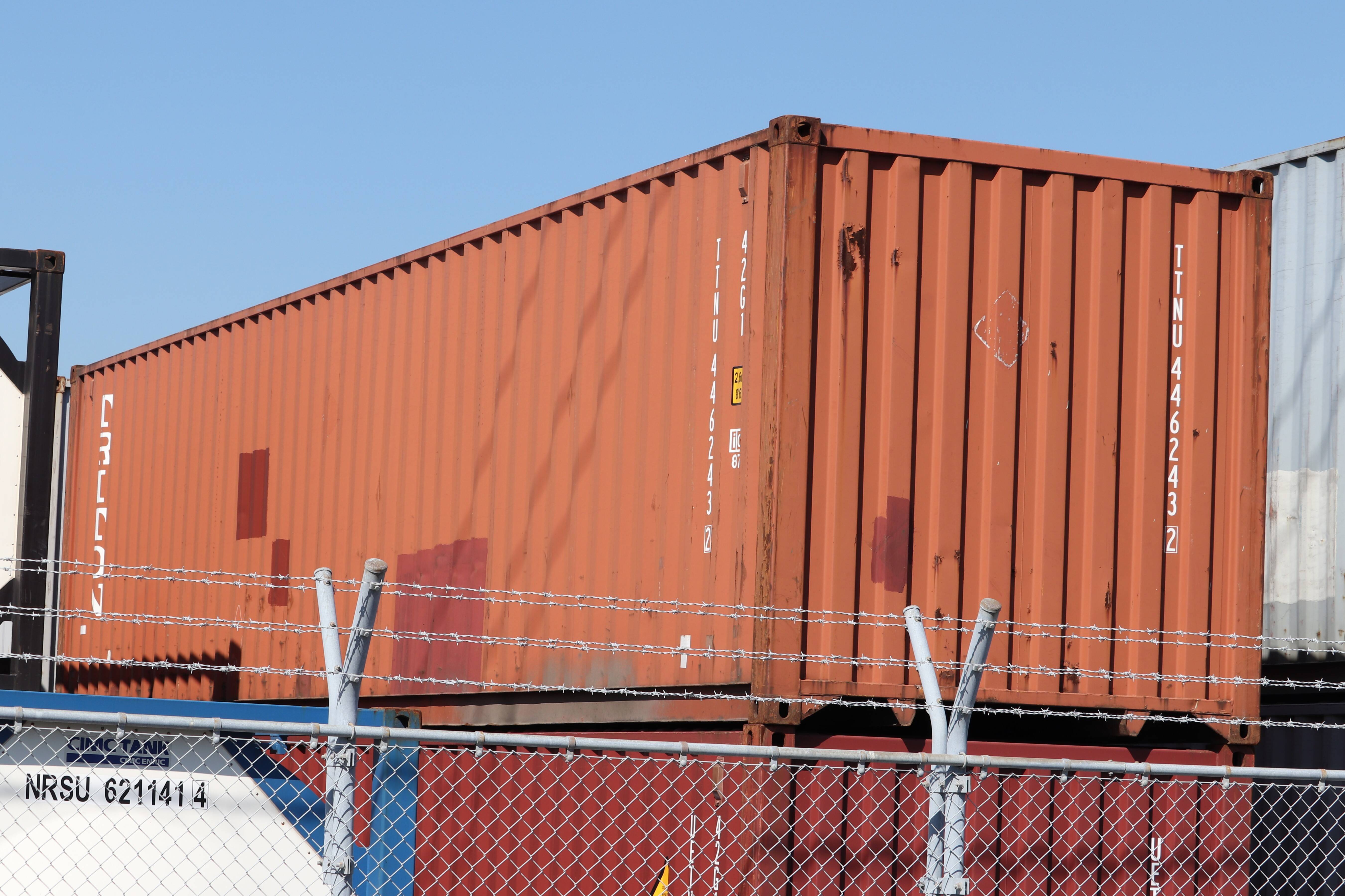 TTNU 446243 2 : new_ilya's Container Archives