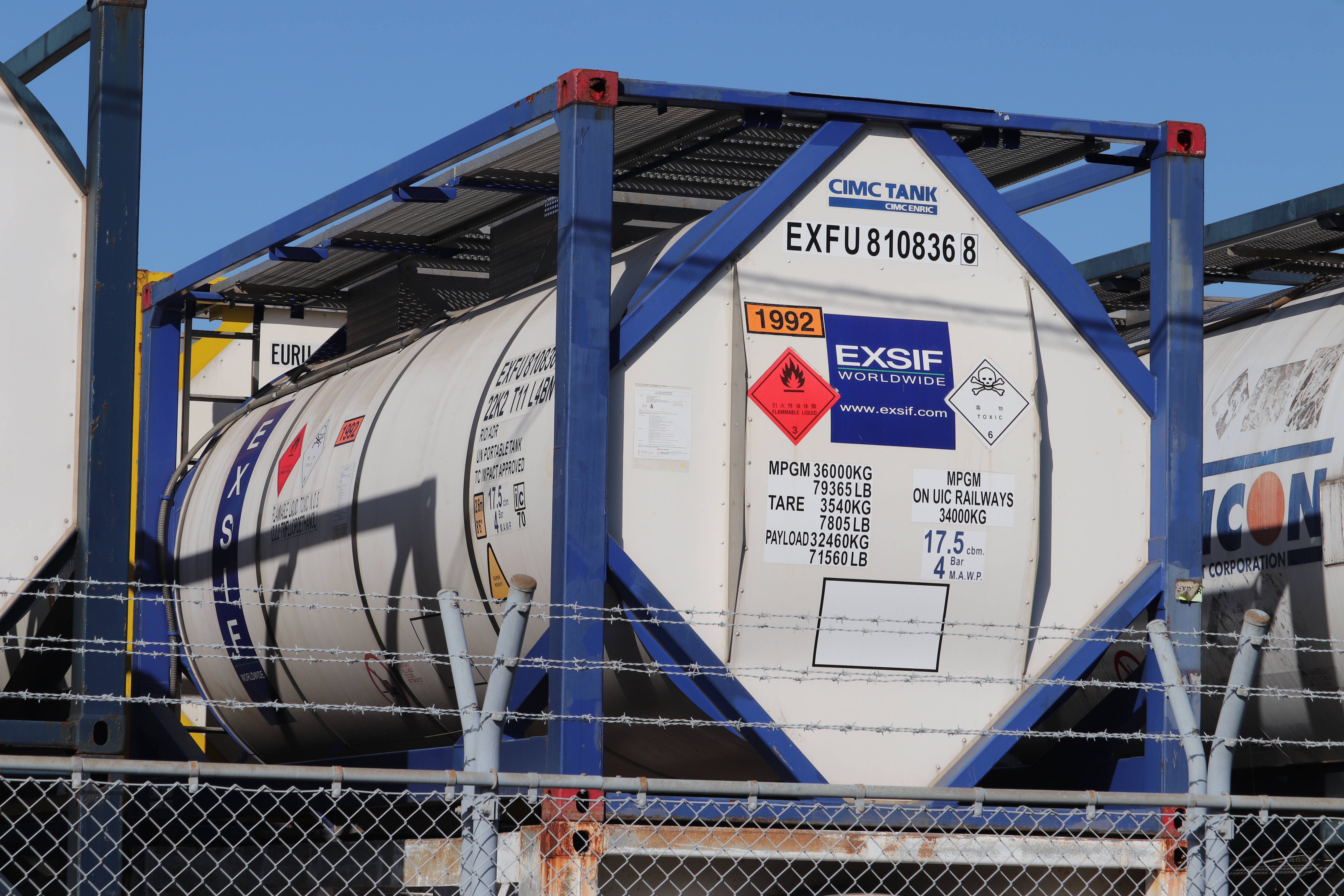 EXFU 810836 8 : new_ilya's Container Archives