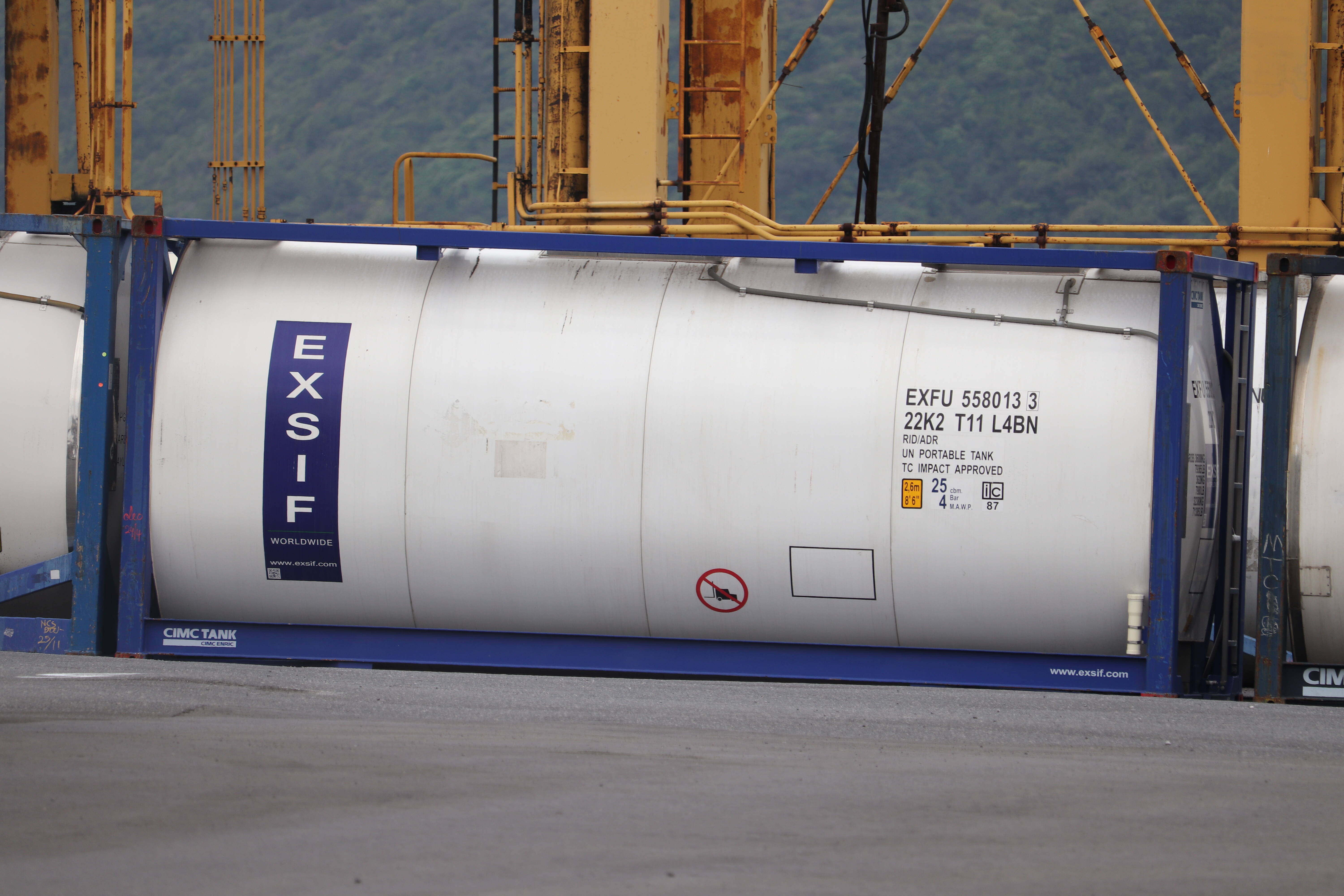 EXFU 558013 3 : new_ilya's Container Archives