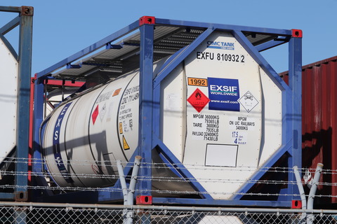 EXFU 810932 2 : new_ilya's Container Archives