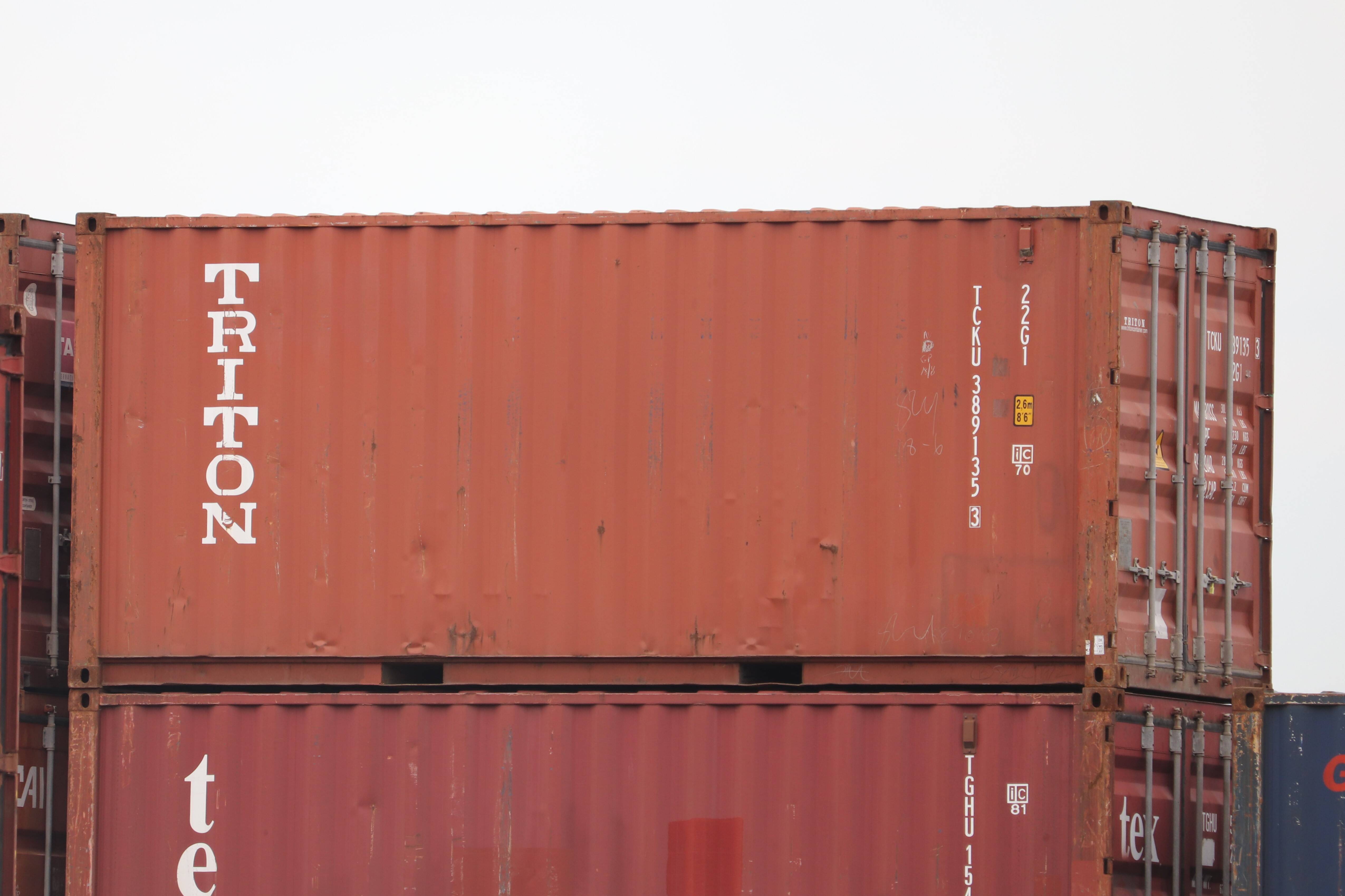 TCKU 389135 3 : new_ilya's Container Archives